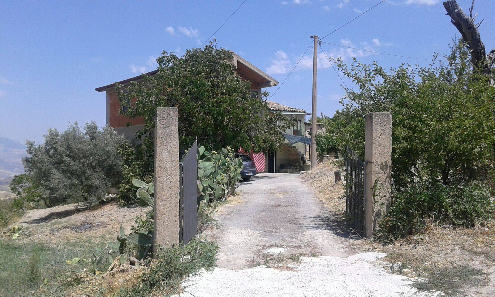 Trilocale buono stato, primo piano, Aragona