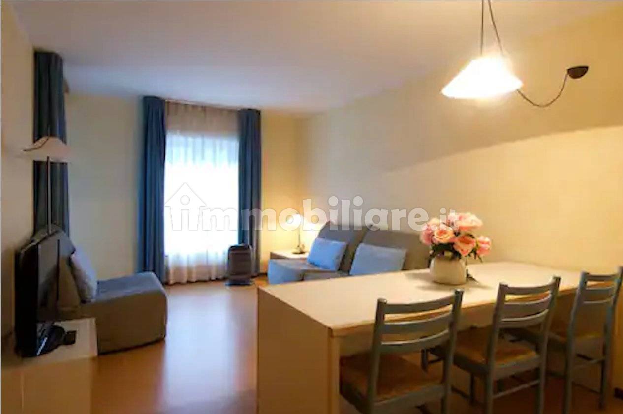 Bilocale piazza Vittorio Emanuele II 2, Prè Saint Didier, Prè-Saint-Didier