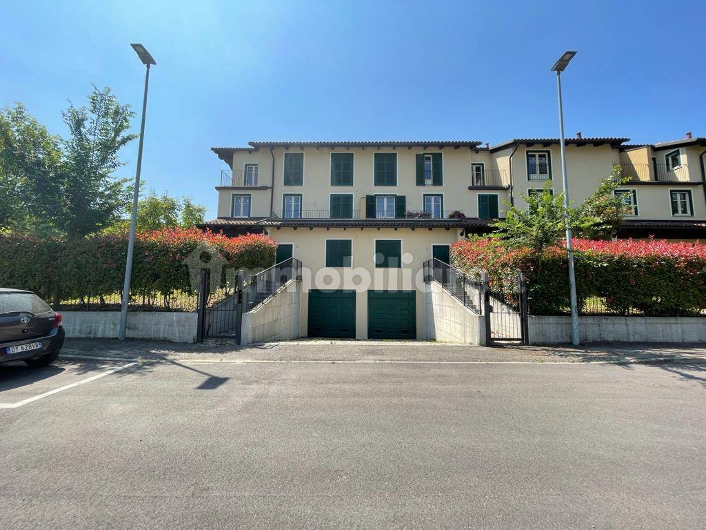 Trilocale frazione San Matteo Cima, Canale