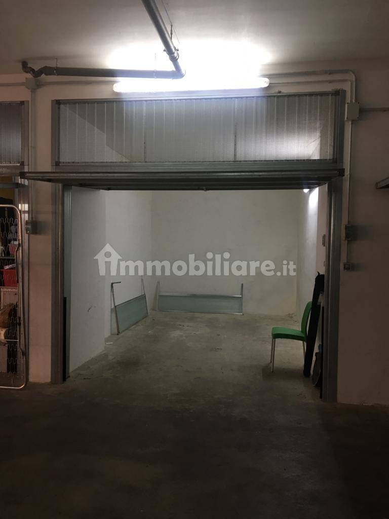 Garage - Box in Vendita