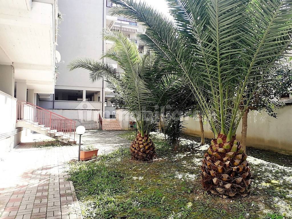 Appartamento via San Camillo De Lellis, Chieti Città, Chieti