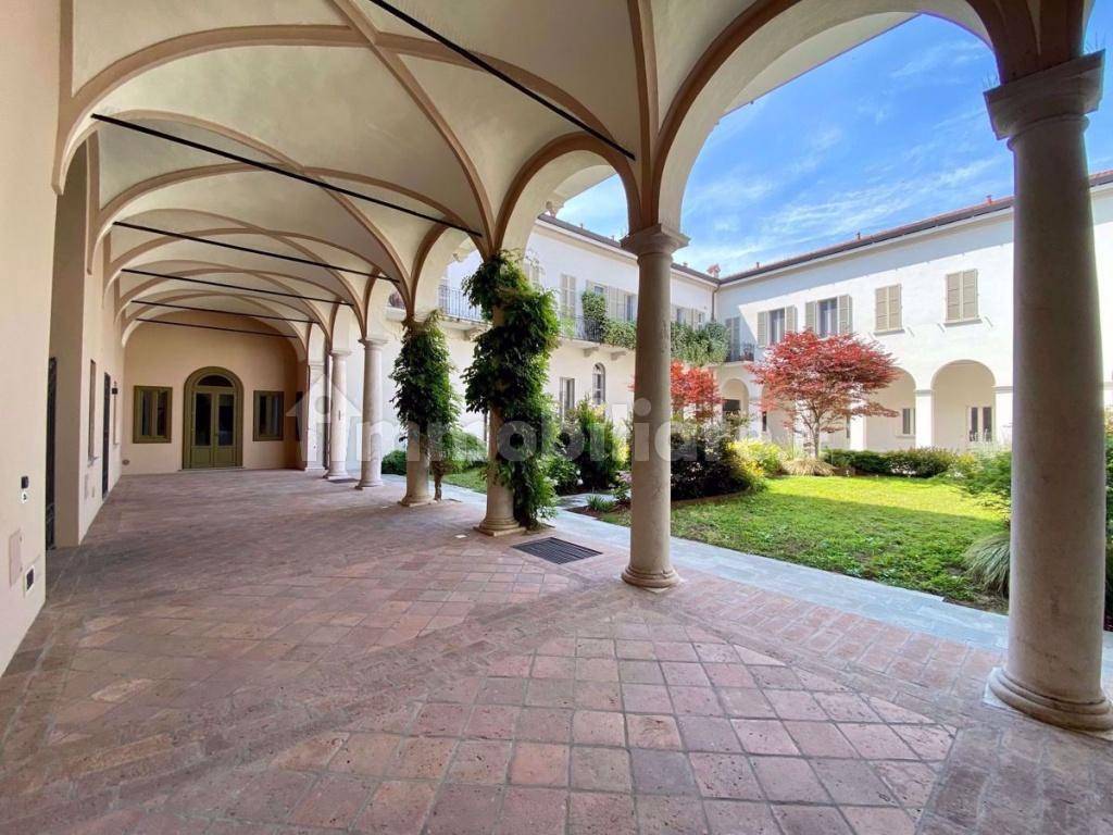 Trilocale via Geromini 12, Centro, Cremona