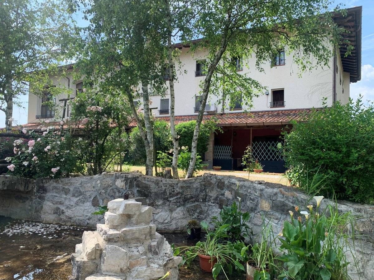 Agriturismo in Vendita