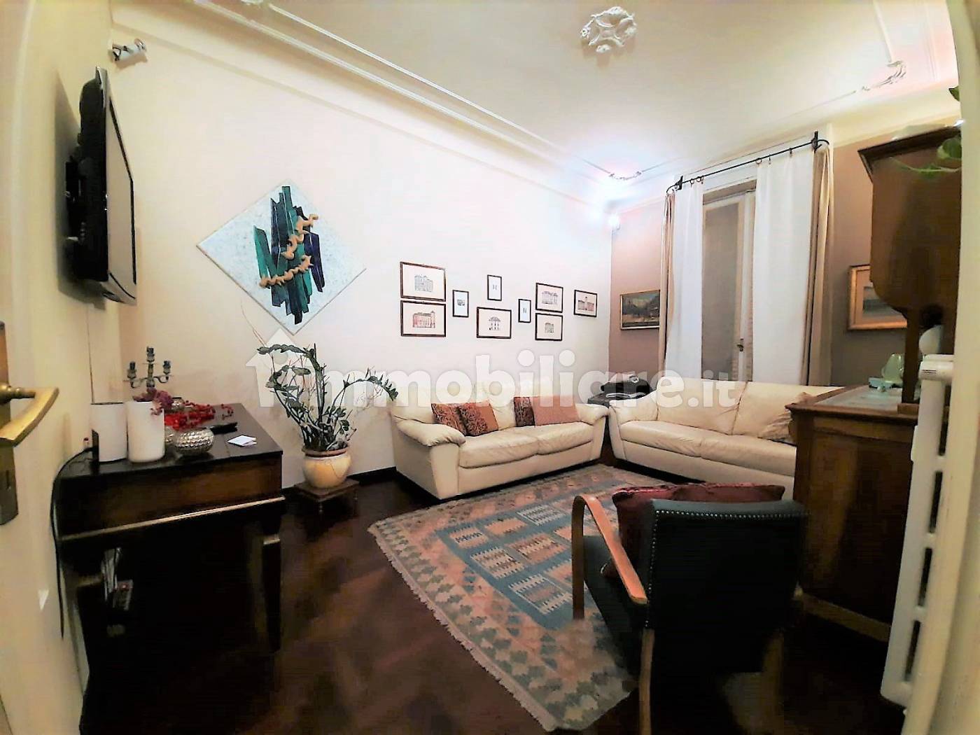 Appartamento ottimo stato, secondo piano, Centro - Stazione, Novara