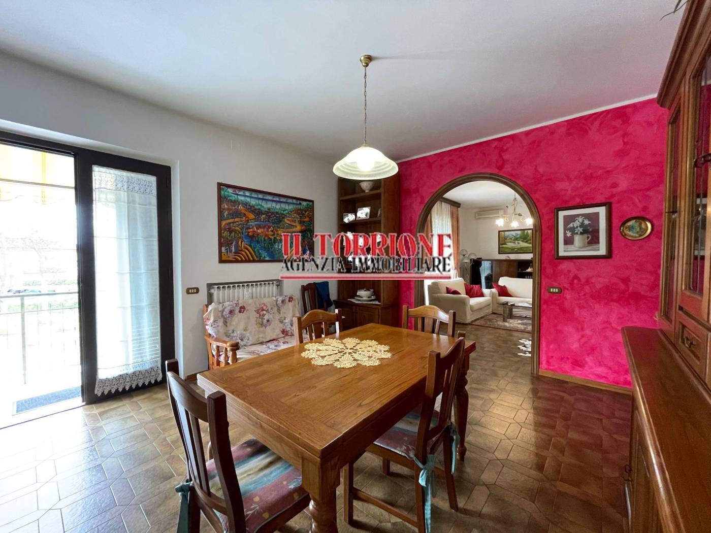 Quadrilocale via di Stelle, Alberghi, Via Romana, Pescia Morta, Pescia