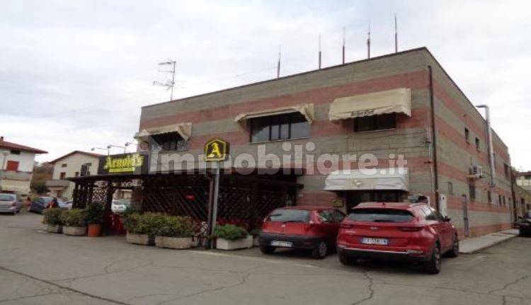 Attività commerciale in Vendita