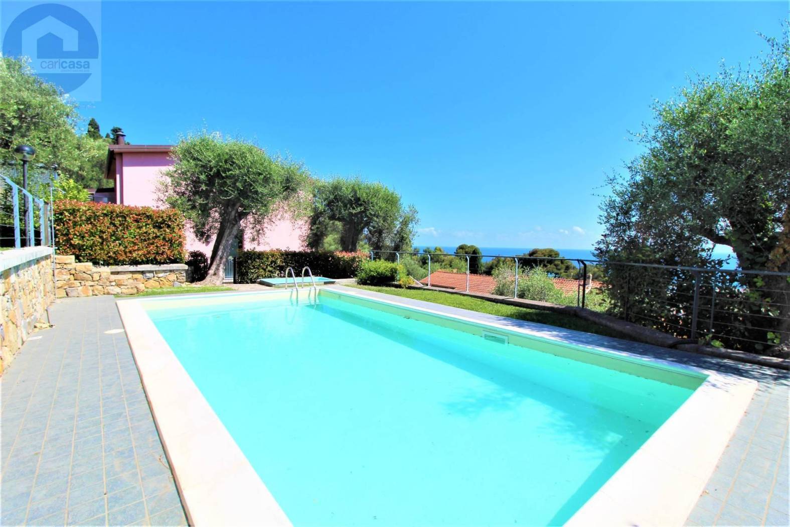 Trilocale via vicinale generale lorenzo rappis 11, Porto Maurizio, Imperia