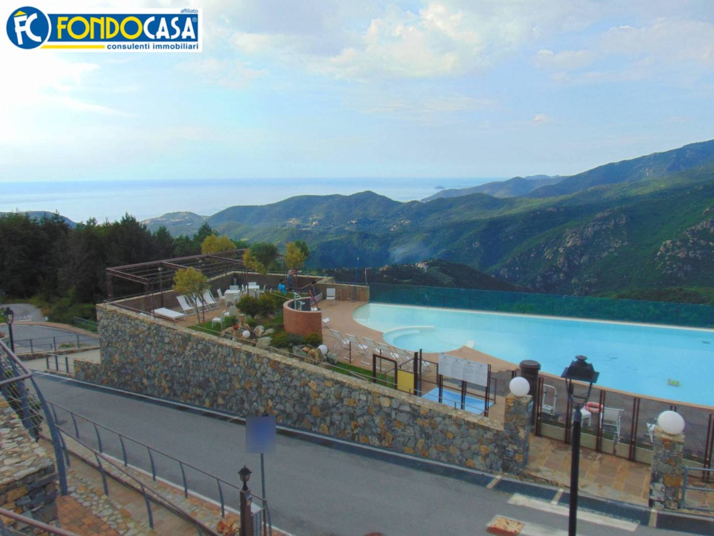 Bilocale via Antonio Canova, Magliolo