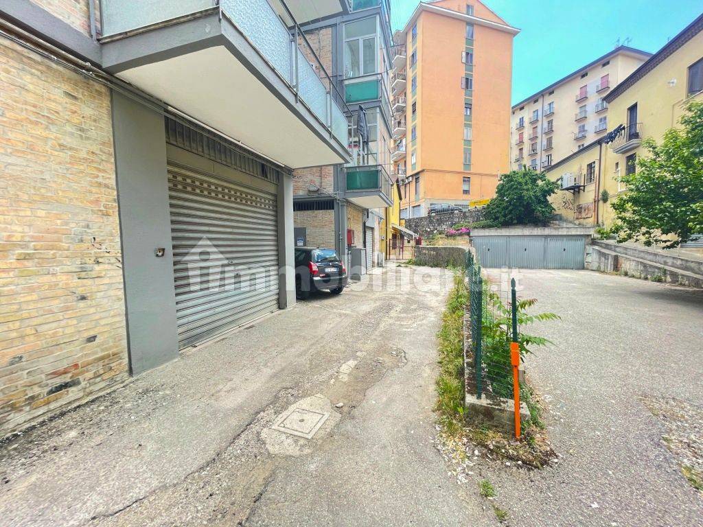 Garage - Box in Vendita
