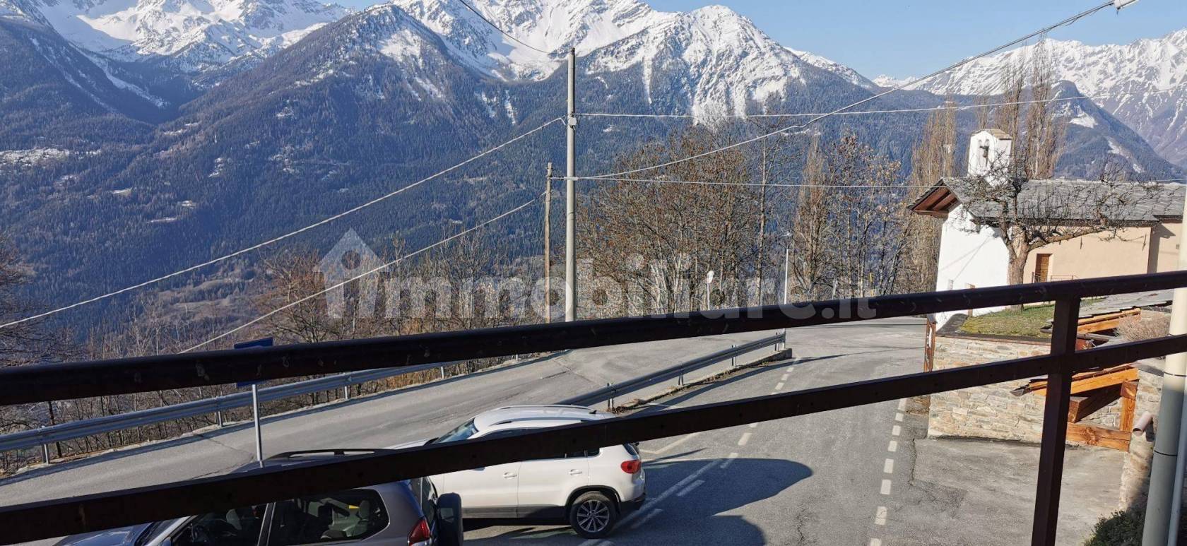 Terratetto unifamiliare frazione Challancin 8, La Salle