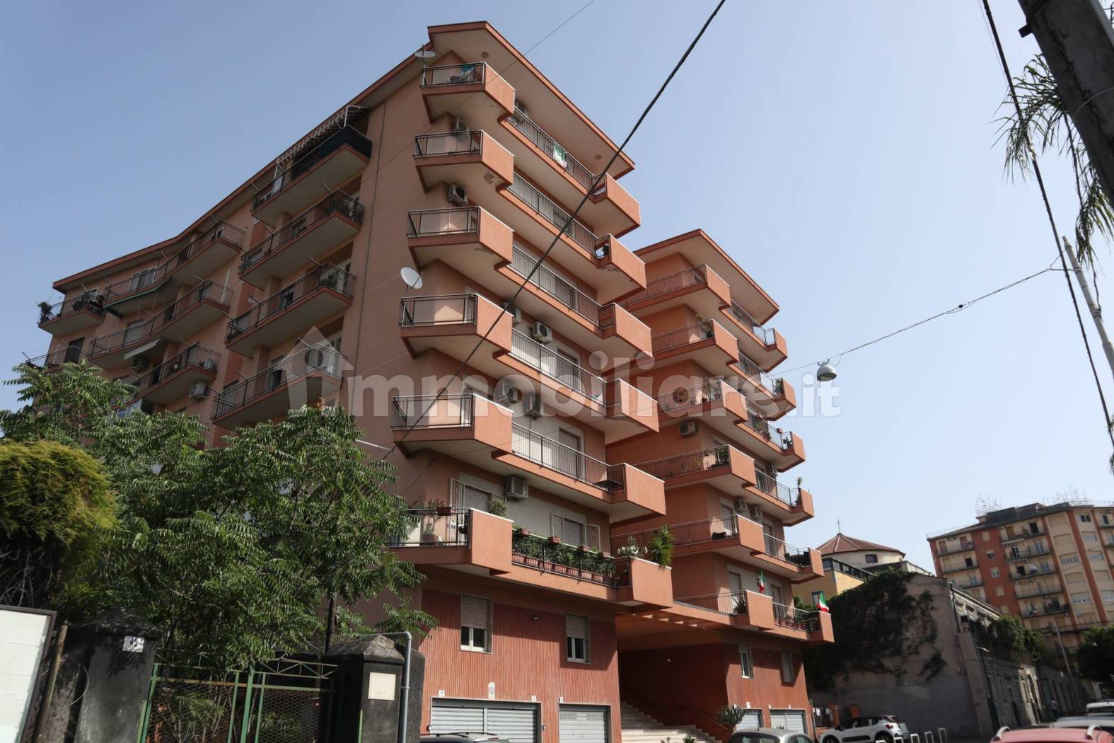 Trilocale via del Bosco 55, Barriera - Leucatia, Catania