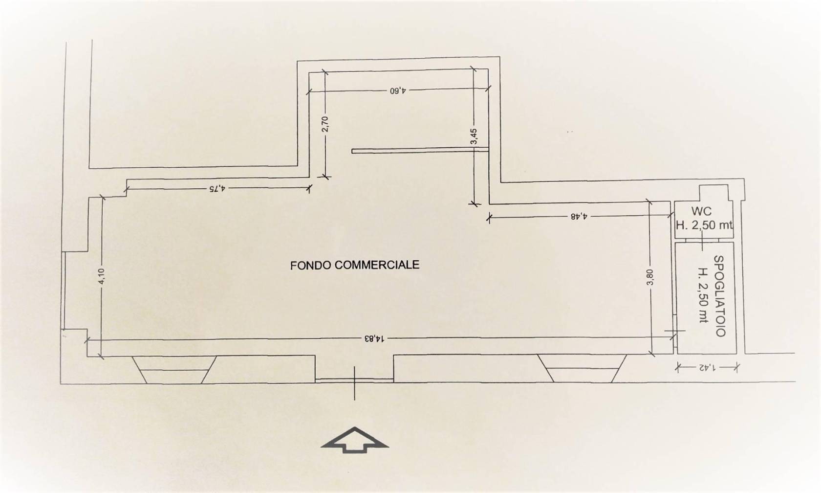 Locale commerciale in Vendita
