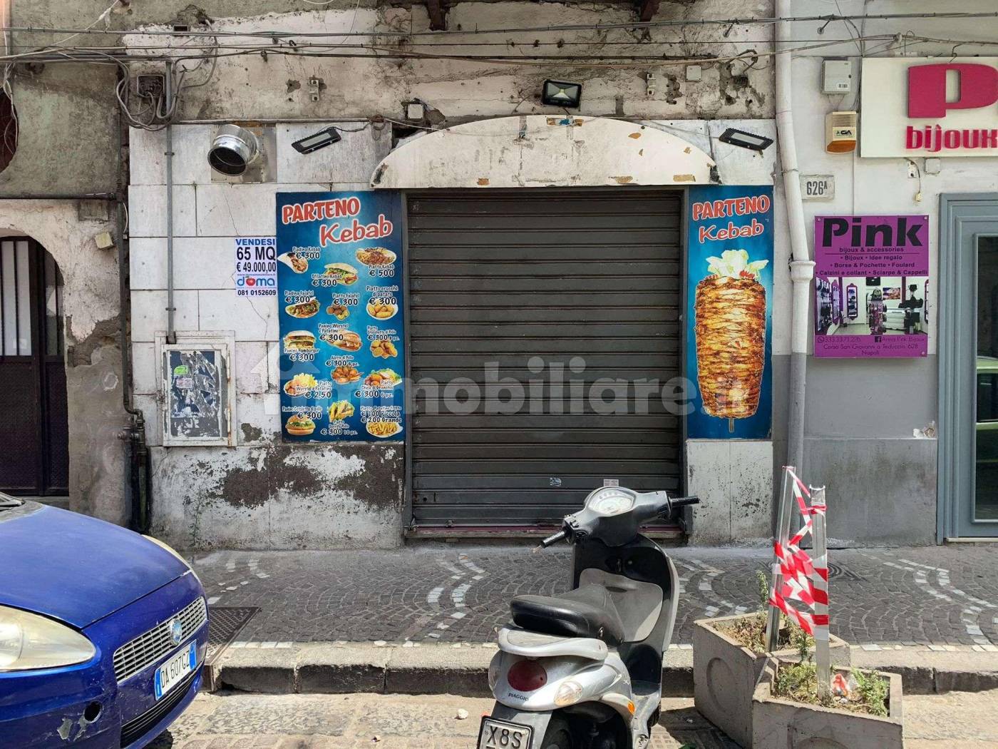 Locale commerciale in Vendita