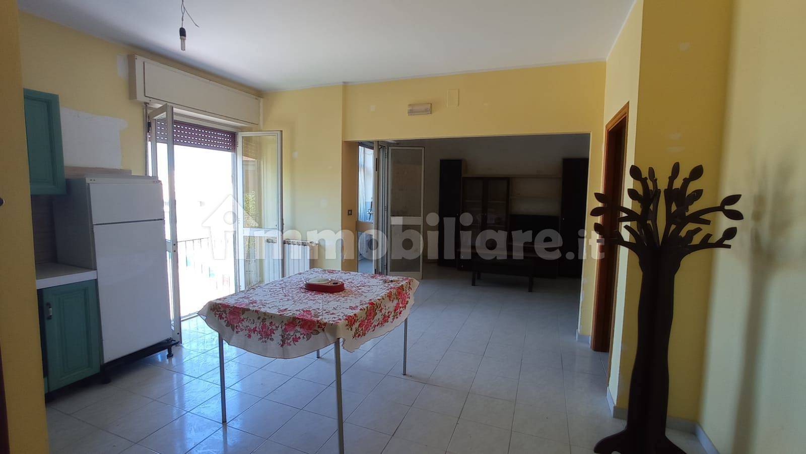 Trilocale piazza Giovanni Verga 13, Centro, Barcellona Pozzo di Gotto