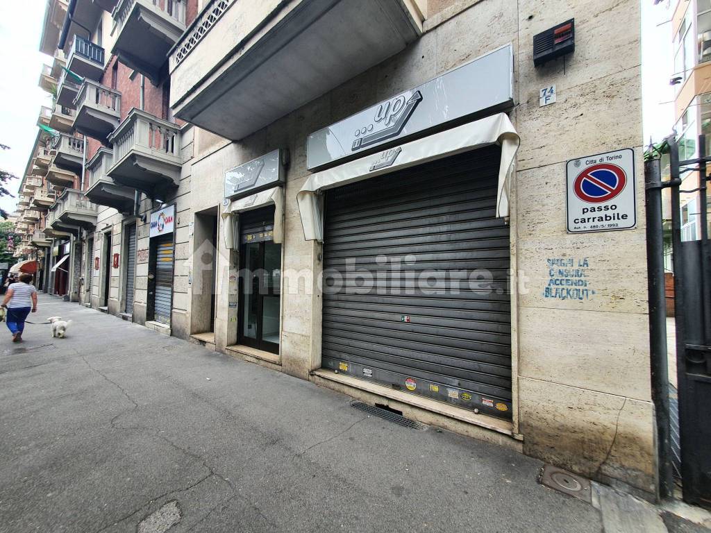 Locale commerciale via Borgaro 74, Torino, rif. 89700511 - Immobiliare.it