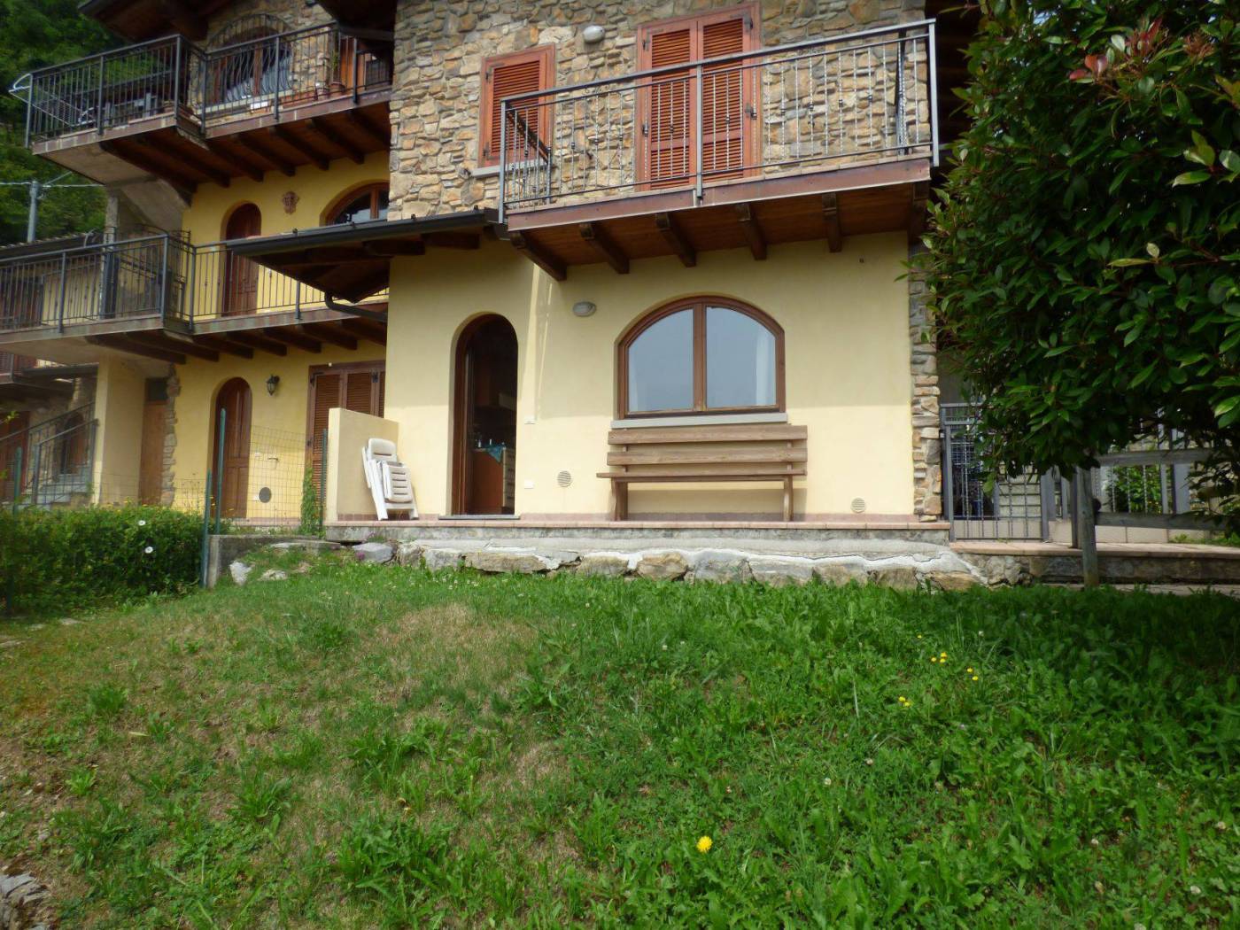 Bilocale via Cantoni, Cantoni D&#x27;Oneta, Oneta