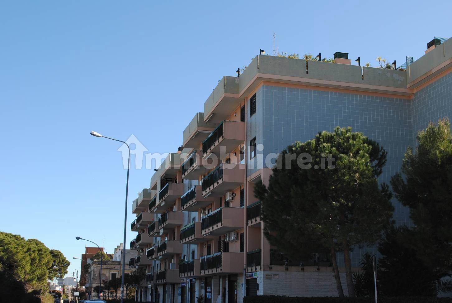 Garage - Box in Vendita