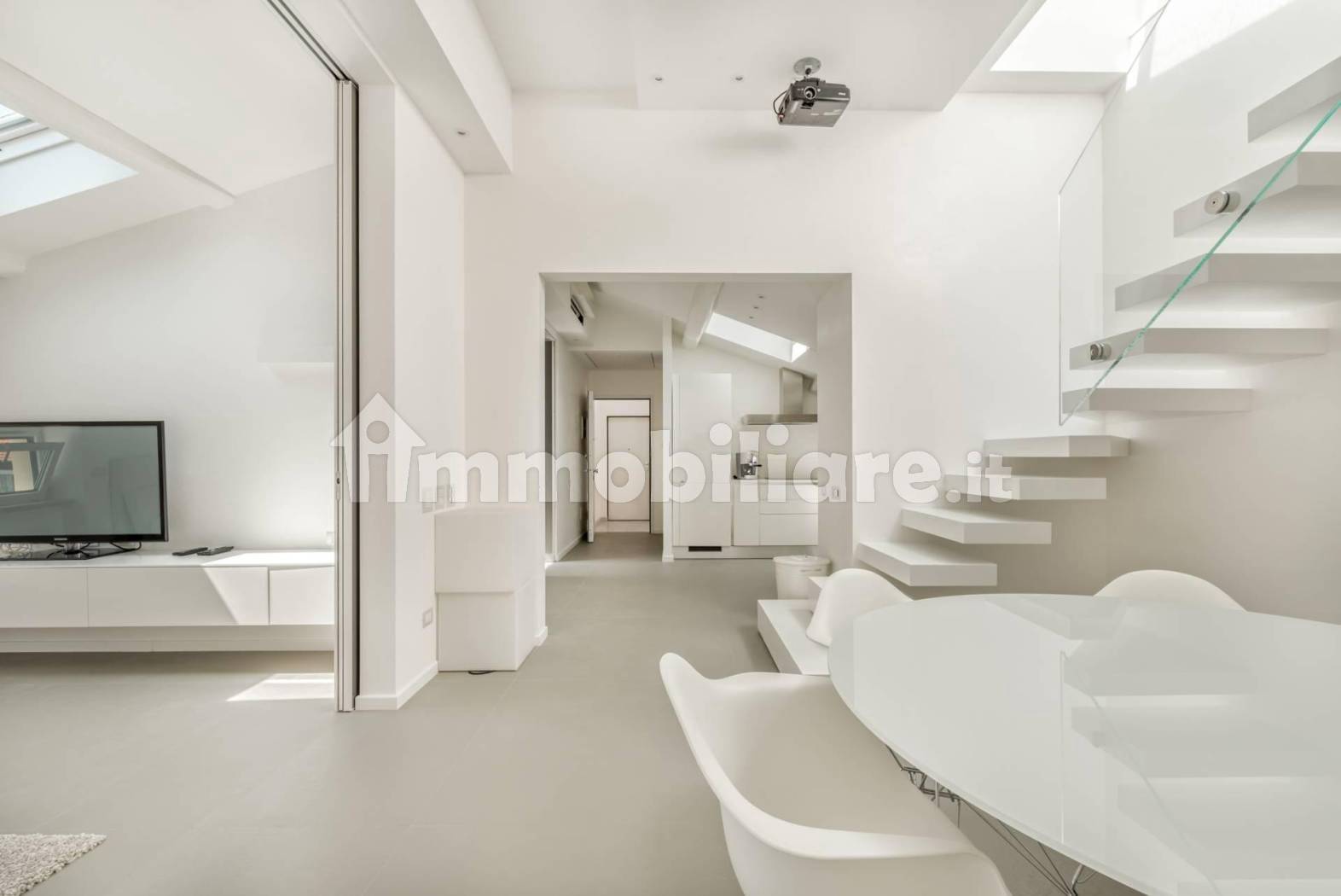 Appartamento via Spinetti, Centro, Forte dei Marmi