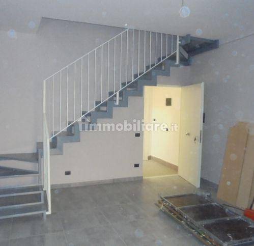 Vendita Appartamento in corso Marcelli, 29. Isernia. Buono stato, su ...