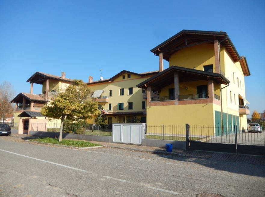 Appartamento all'asta viale Olmino, Castel d'Ario