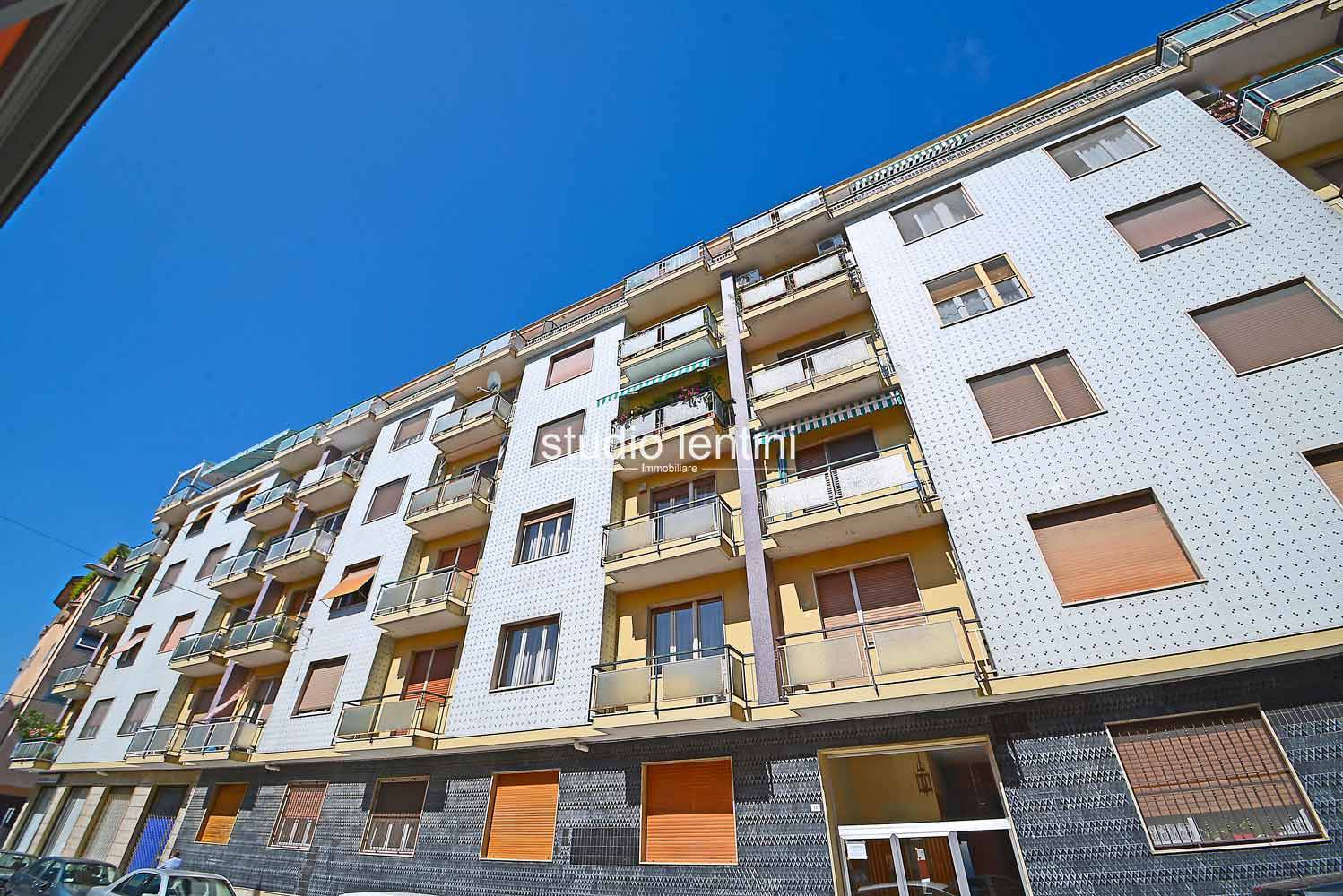 Appartamento via Luigi Hugues 13, Centro, Casale Monferrato