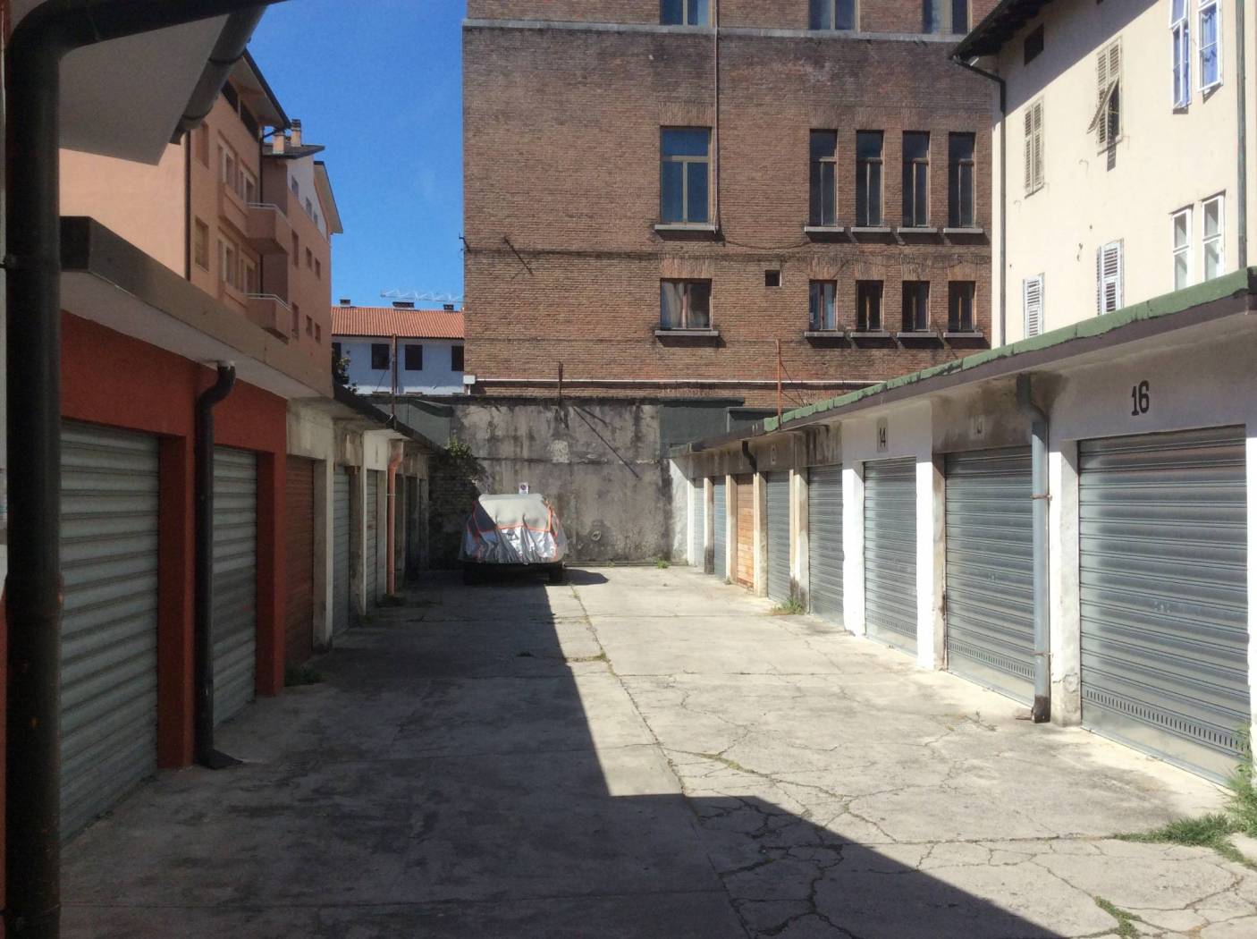 Garage - Box in Vendita