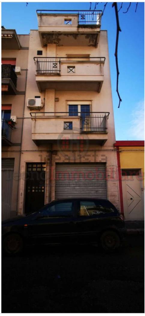 Appartamento via Adua, Centro, Vittoria