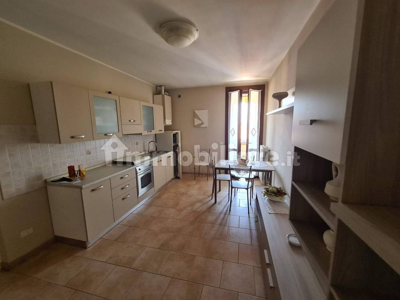 Bilocale buono stato, secondo piano, Centro, Viadana