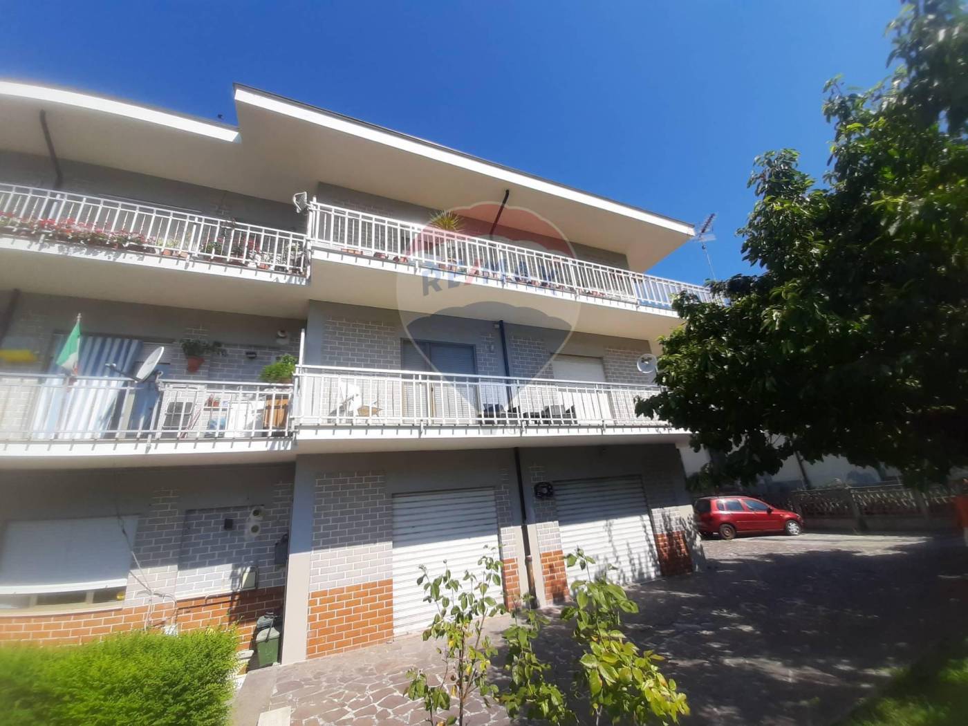 Appartamento via de contre 105, Popoli