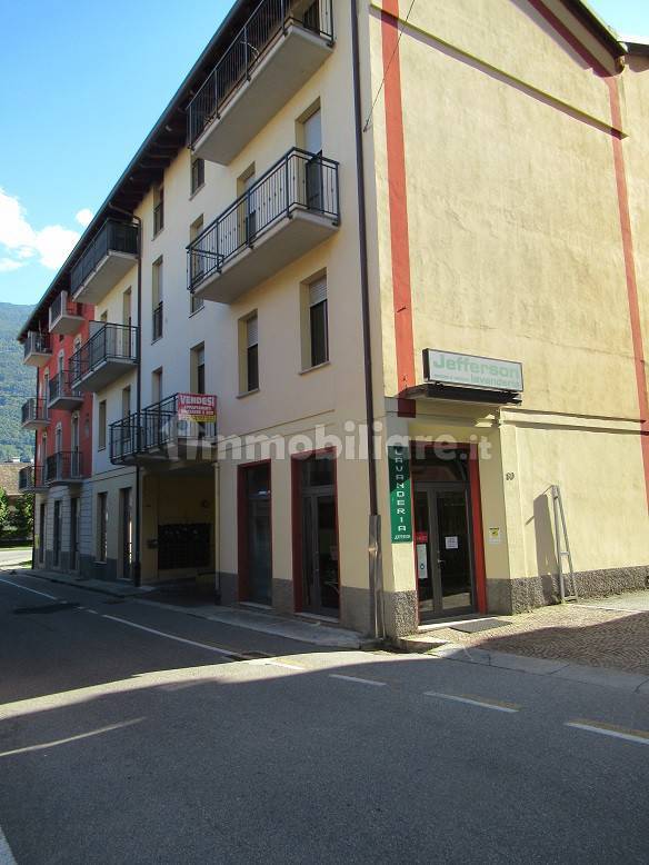 Monolocale nuovo, primo piano, Centro, Sondrio