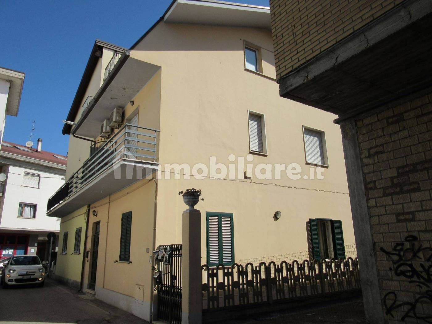 Trilocale via Nazario Sauro 4, Centro, Alba Adriatica