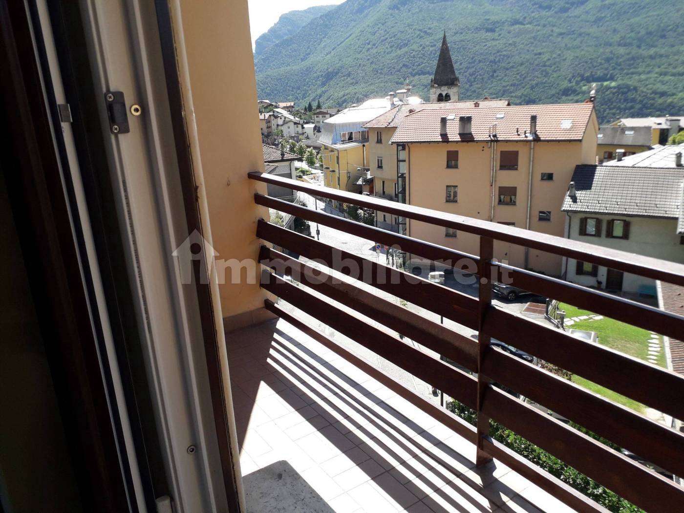 Bilocale viale 5 Novembre 8, Centro, Saint-Vincent