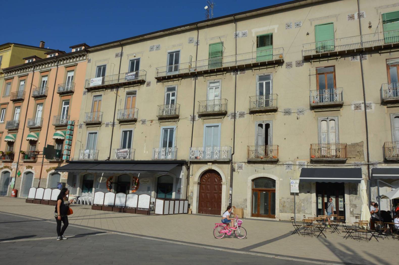 Trilocale piazza Umberto I, Atripalda