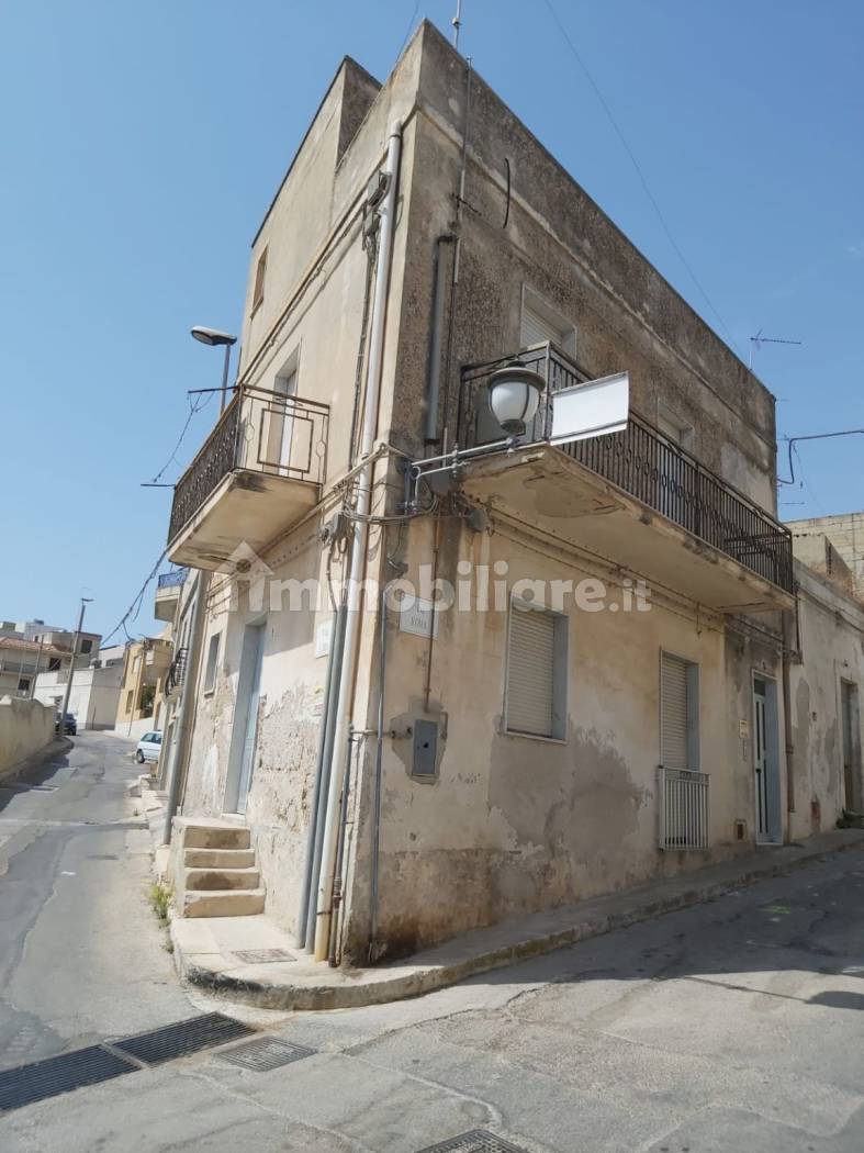 Appartamento via Roma 100, Centro, Ispica