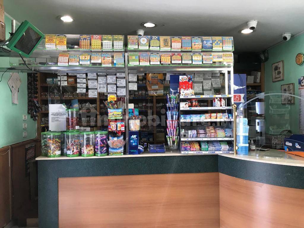 Tabaccheria in Vendita