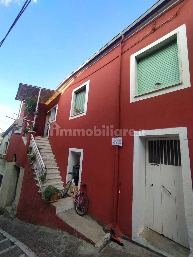 Trilocale via Casale Vecchio 23, Centro, Satriano di Lucania