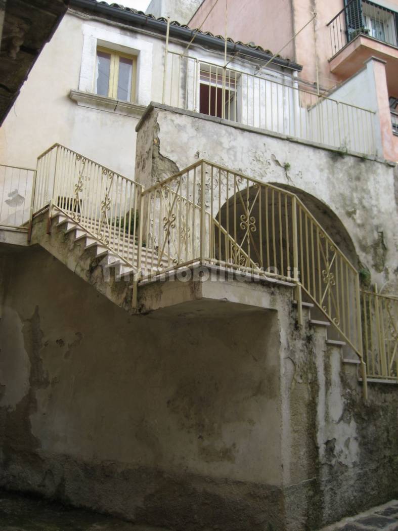 Appartamento via Archimede 43, Monterosso Almo