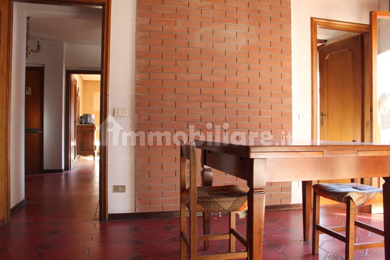 Appartamento buono stato, quarto piano, Centro, Castelnuovo di Garfagnana