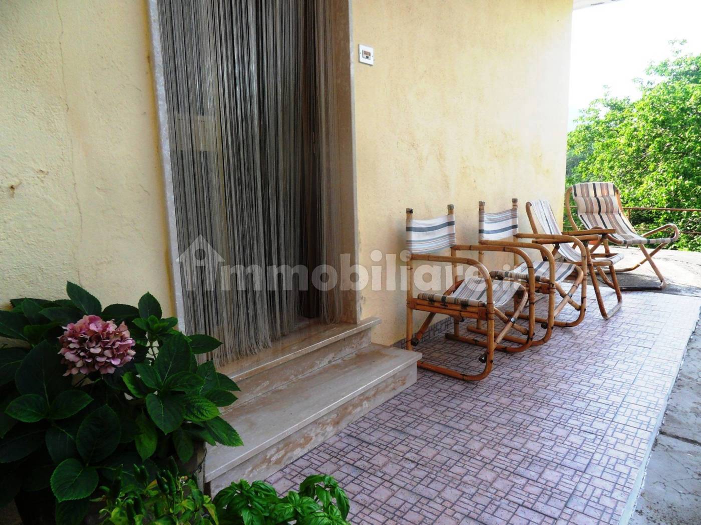 Trilocale via Pozzo Donato, Centro, Trecchina