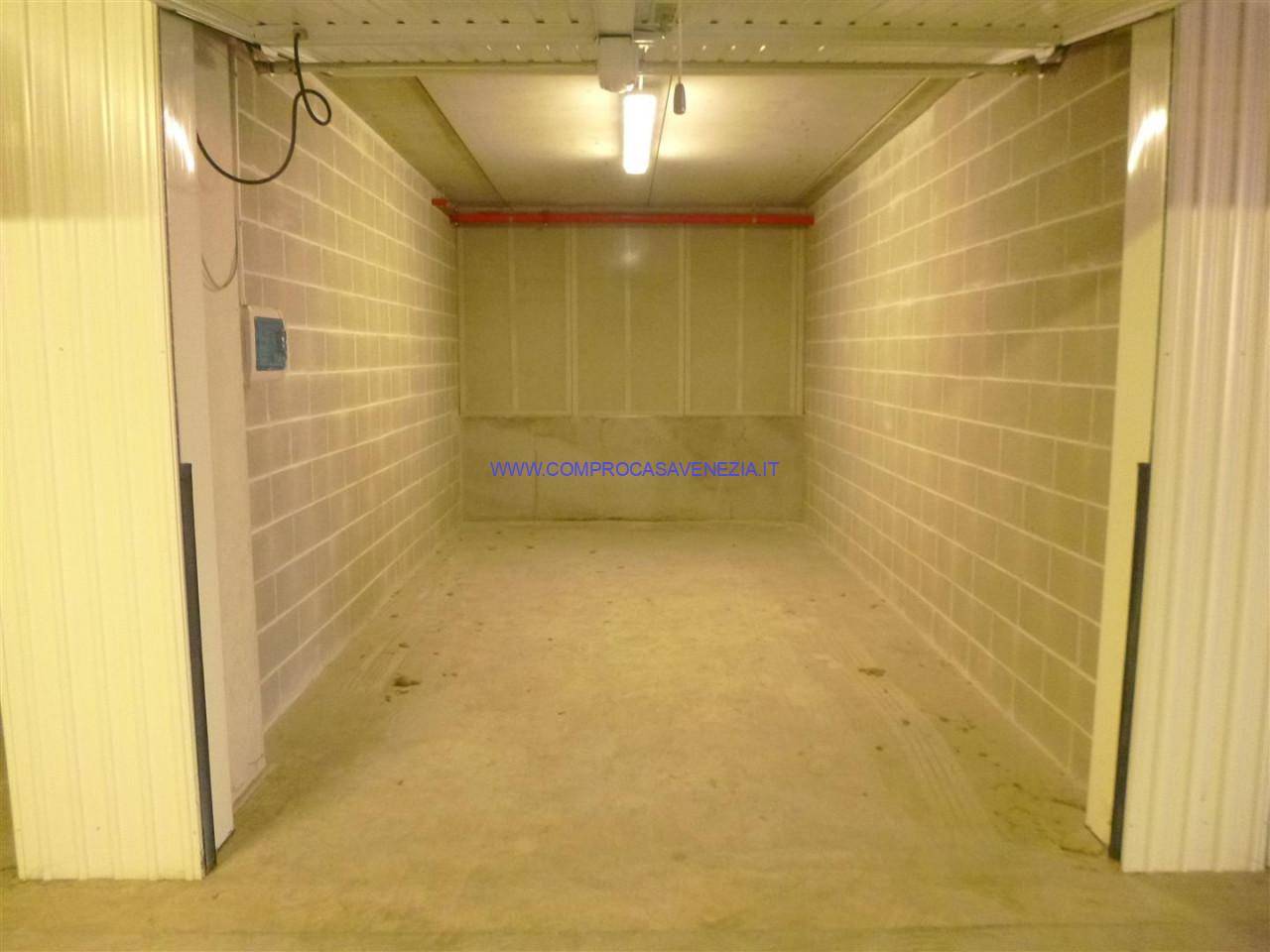 Garage - Box in Vendita