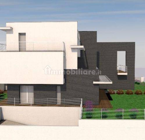 Quadrilocale via General Cantore, Centro, Inverigo