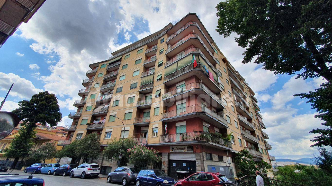 Quadrilocale viale America Latina 21C, Centro, Frosinone