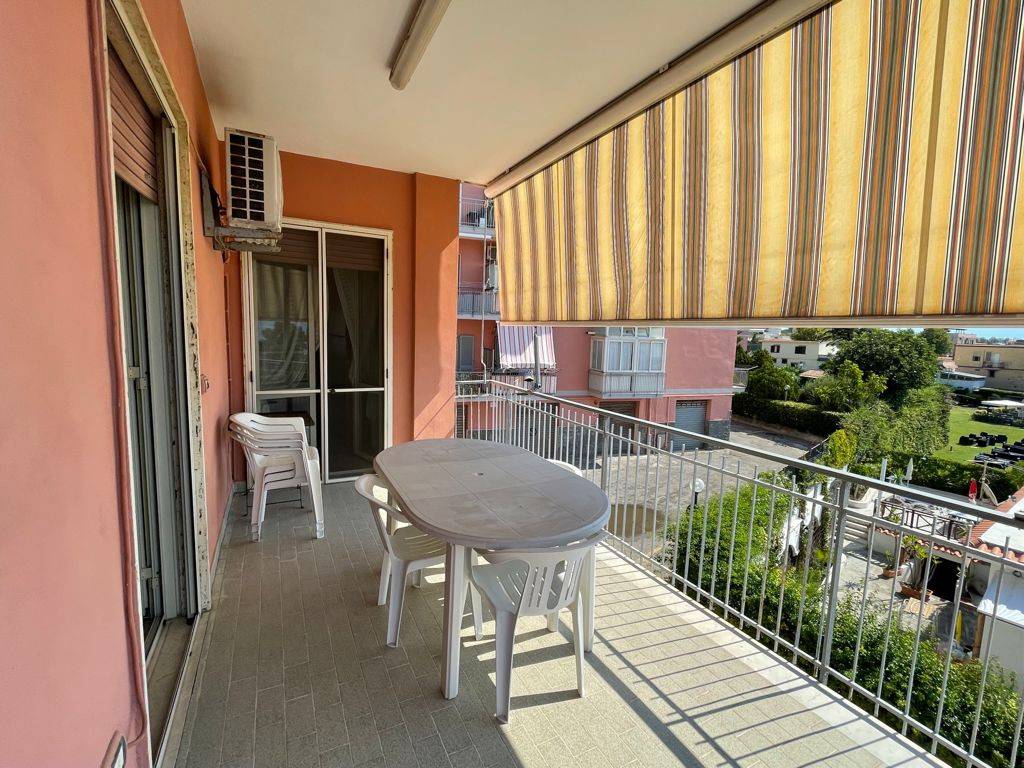 Appartamento viale Europa 5, Torre del Greco