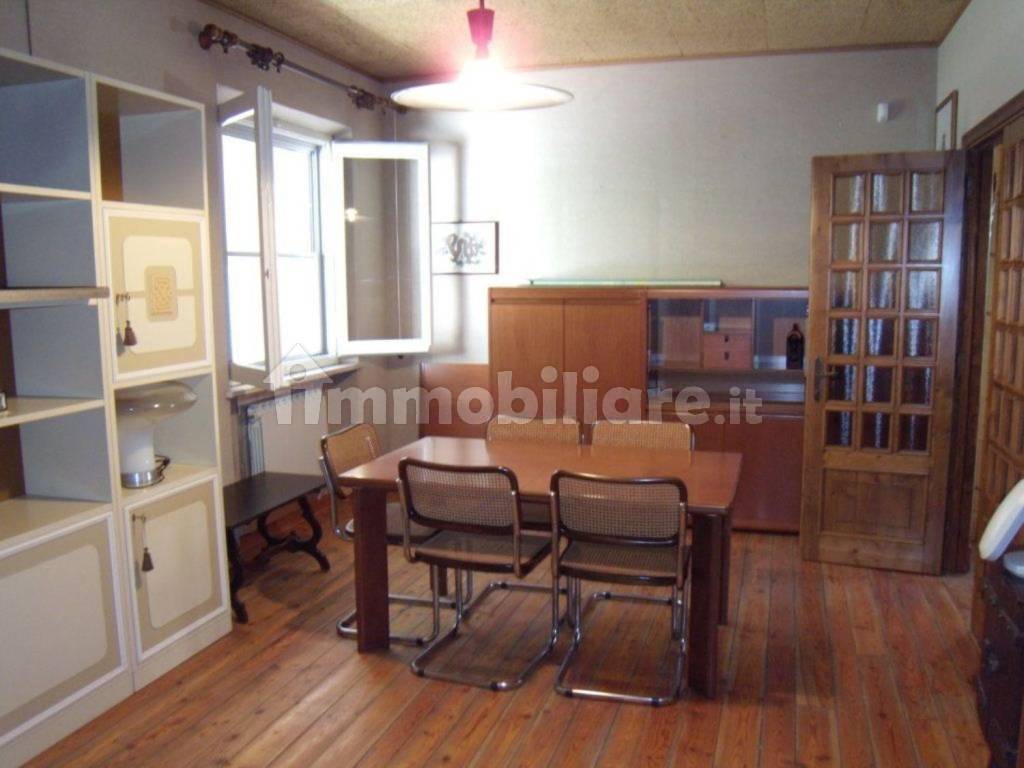 Vendita Villa unifamiliare in frazione VARANO San c Ancona. Buono stato ...