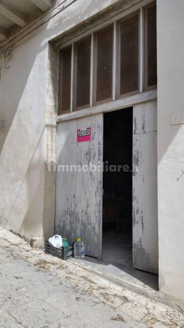 Garage - Box in Vendita