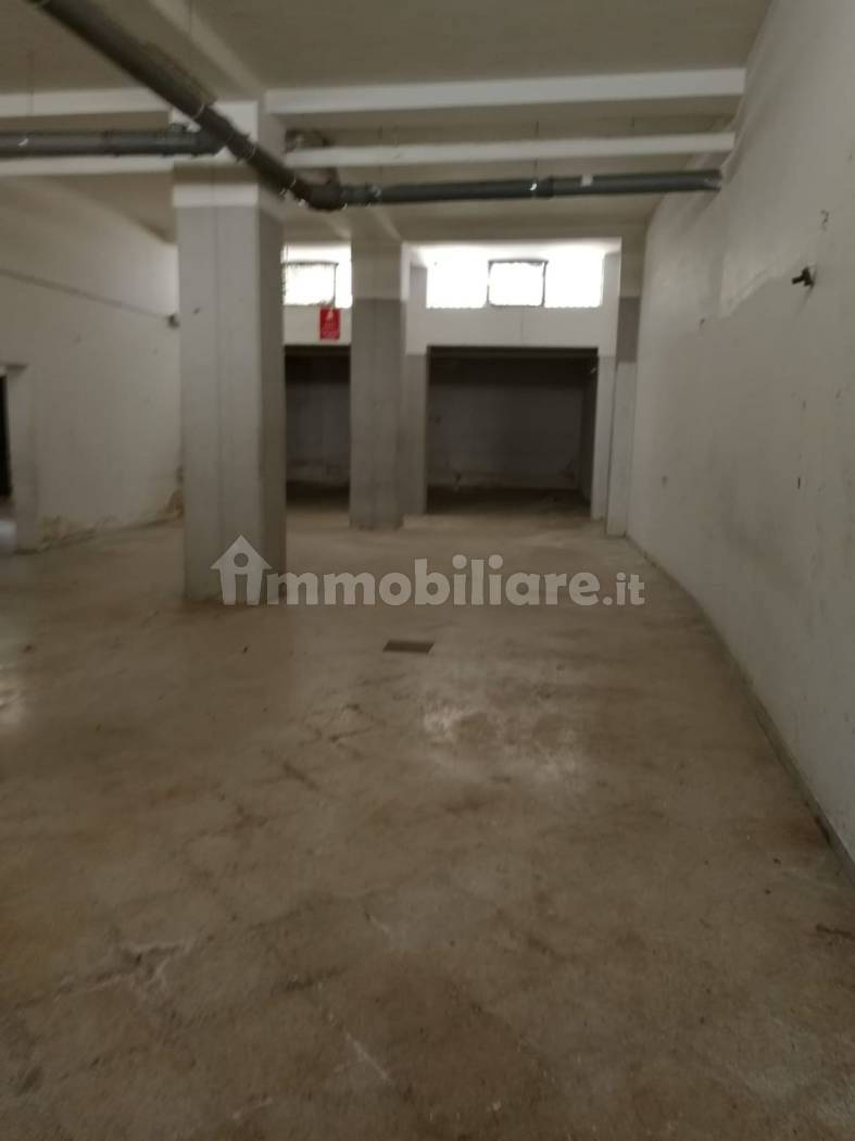 Garage - Box in Vendita