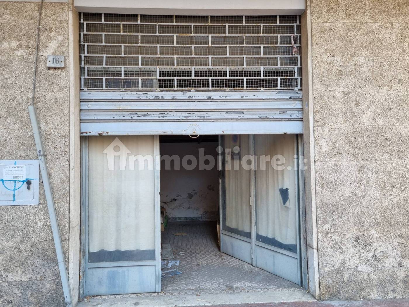 Garage - Box in Vendita