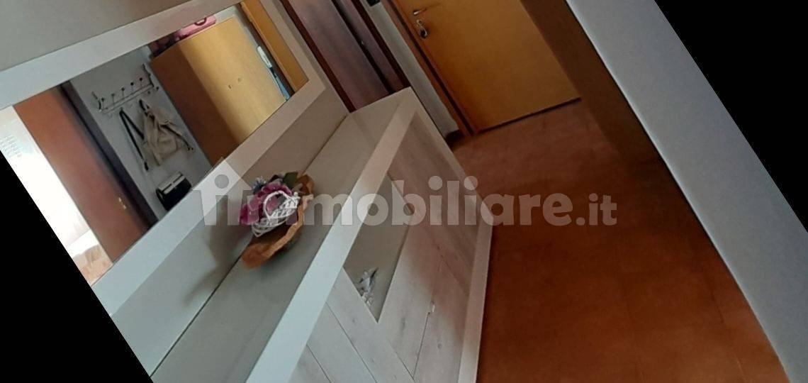 Trilocale via Bergamo 76, Sant&#x27;Ambrogio, Cremona