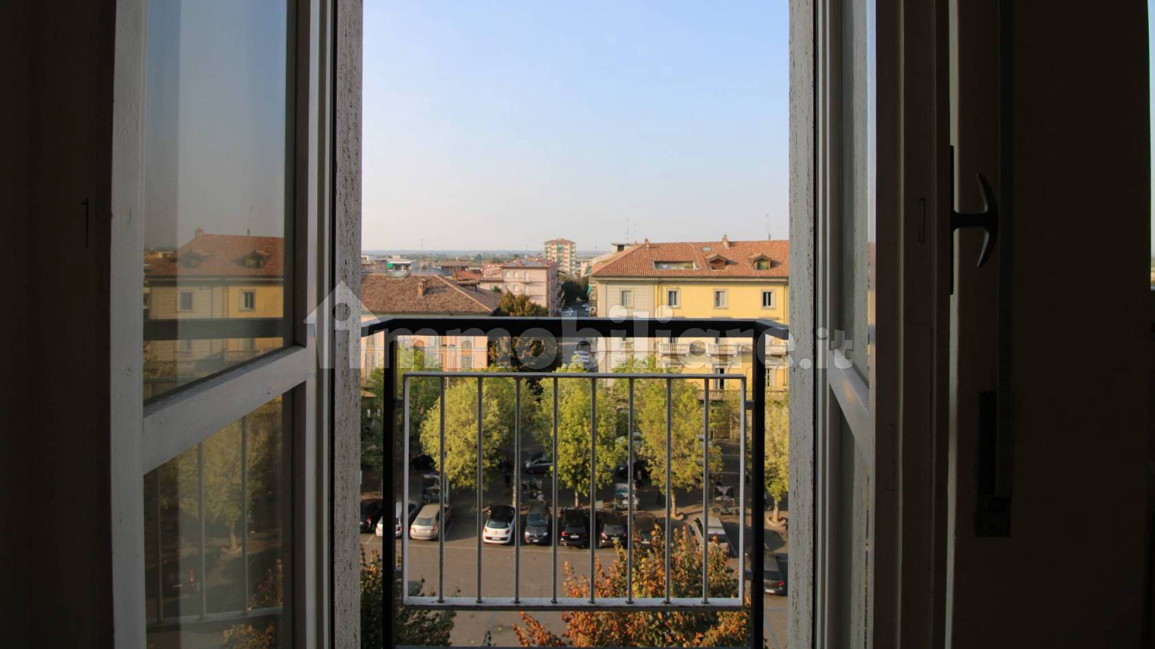 Bilocale piazzale Trieste, Centro, Stradella