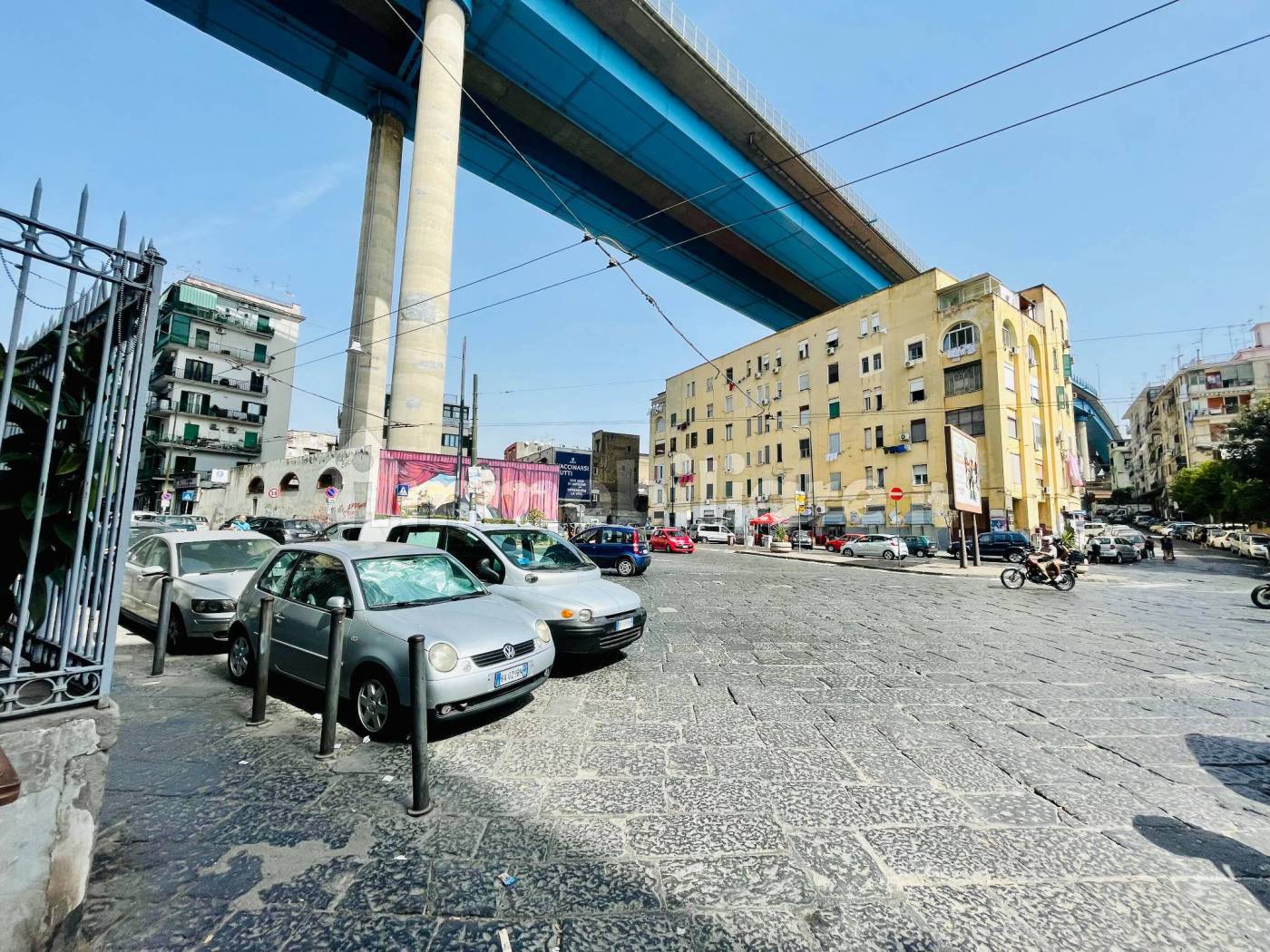 Trilocale piazza Ottocalli 10, San Carlo All&#039;Arena, Napoli